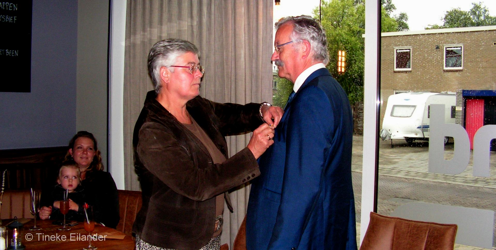 Koninklijke Onderscheiding voor Bert van Faassen - Omroep NOOS