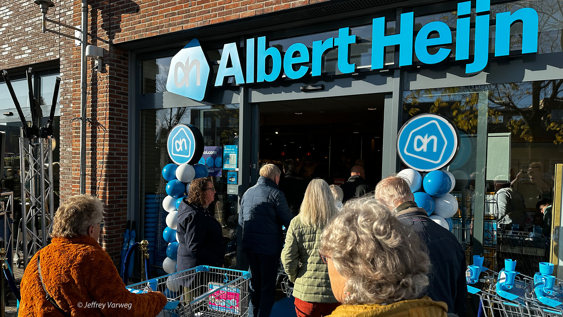 Albert Heijn in Hardenberg open na verbouwing - Omroep NOOS