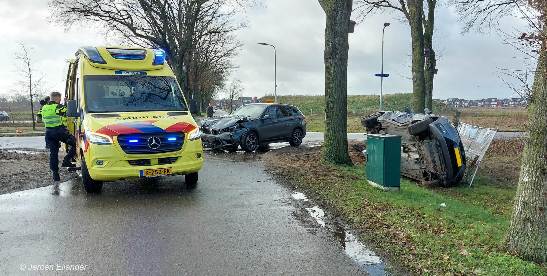 Bestuurder gewond bij botsing Collendoorn - Omroep NOOS