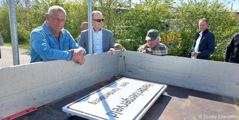 Hardenbergerveld heeft eerste semikombord - Omroep NOOS